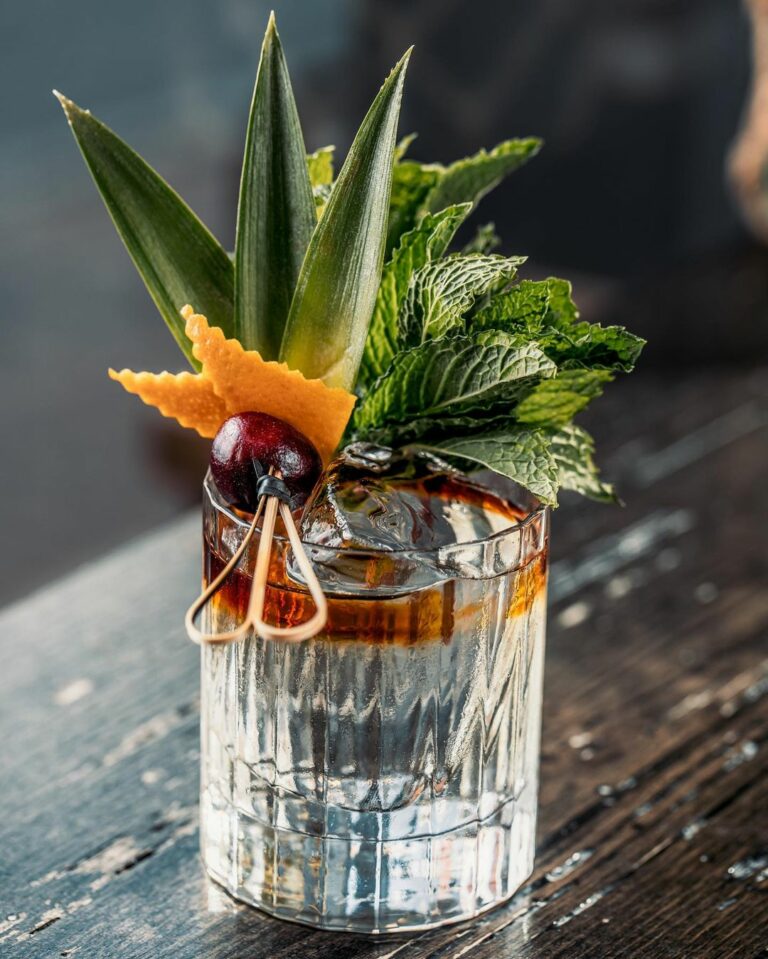 Portland, Maine Craft Cocktail Bar & Restaurant | Blyth & Burrows